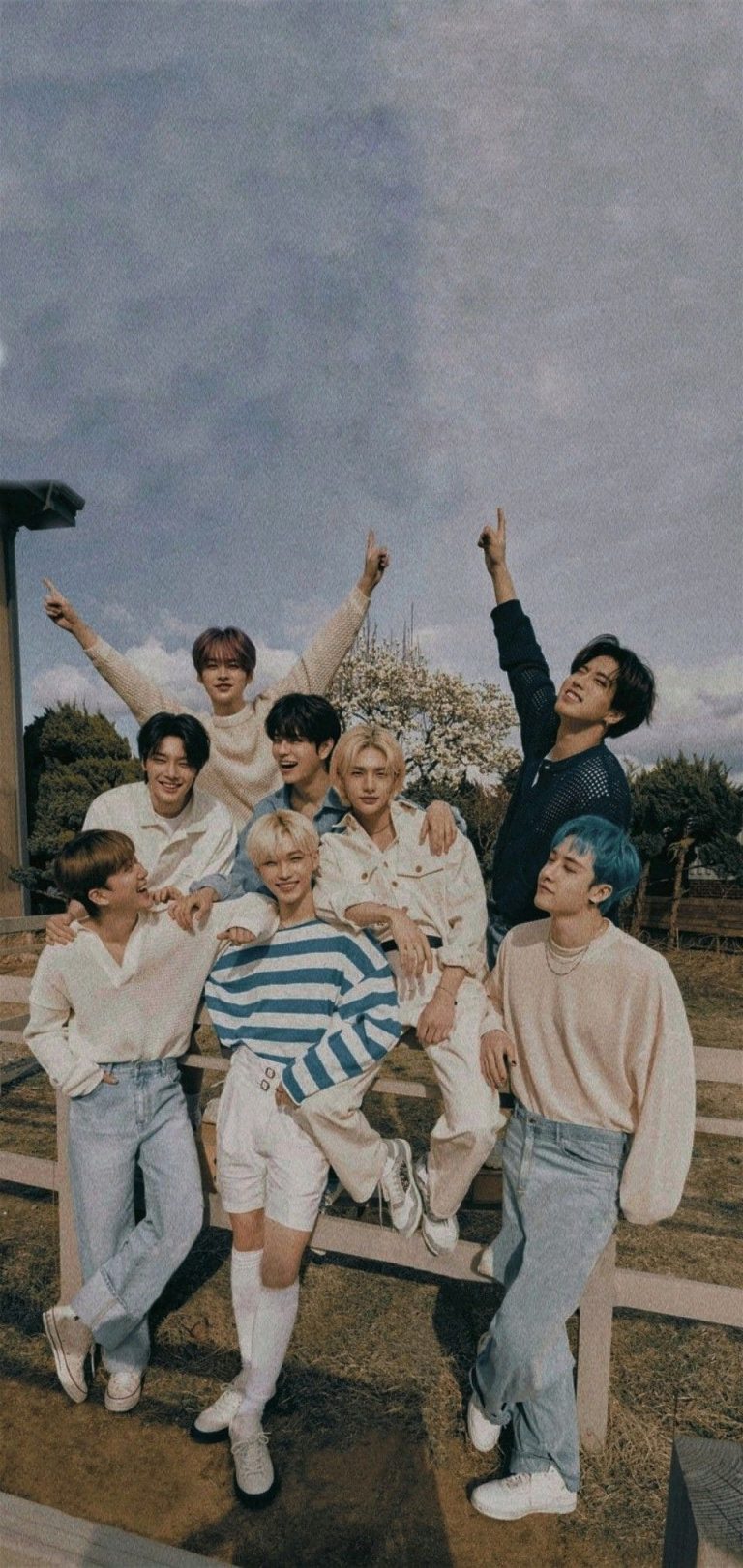 Fonds d'écran de Stray Kids pour téléphone